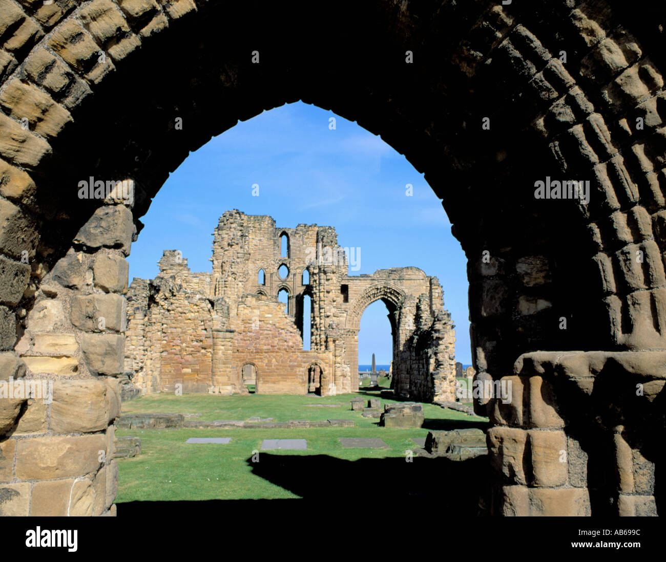 Tynemouth abbey hi-res stock photography and images - Alamy
