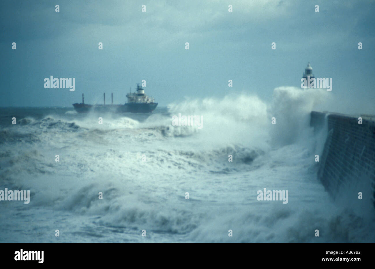 English Ship Storm Sea High Resolution Stock Photography and Images - Alamy