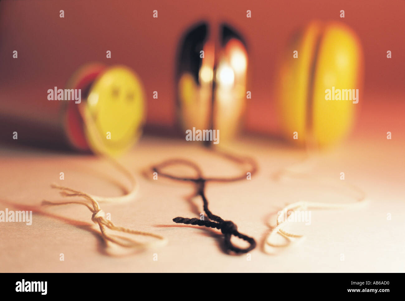Yoyos hi-res stock photography and images - Alamy