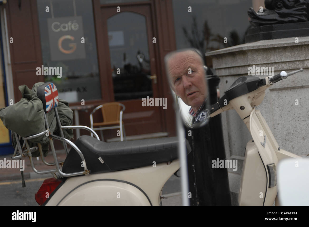 British ska revival hi-res stock photography and images - Alamy