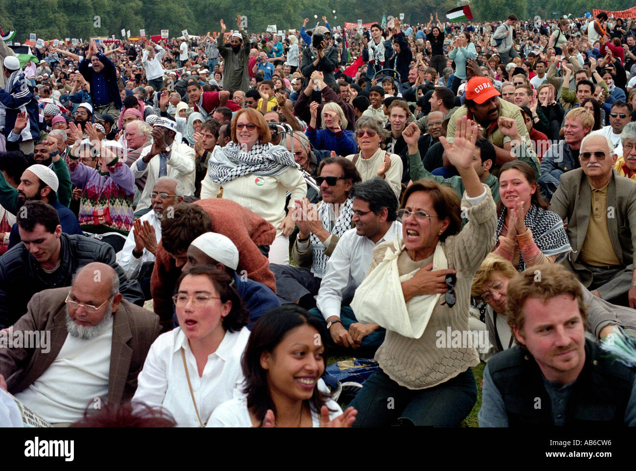 Large multicultural crowd of people in Hyde Park for a rally Stock ...