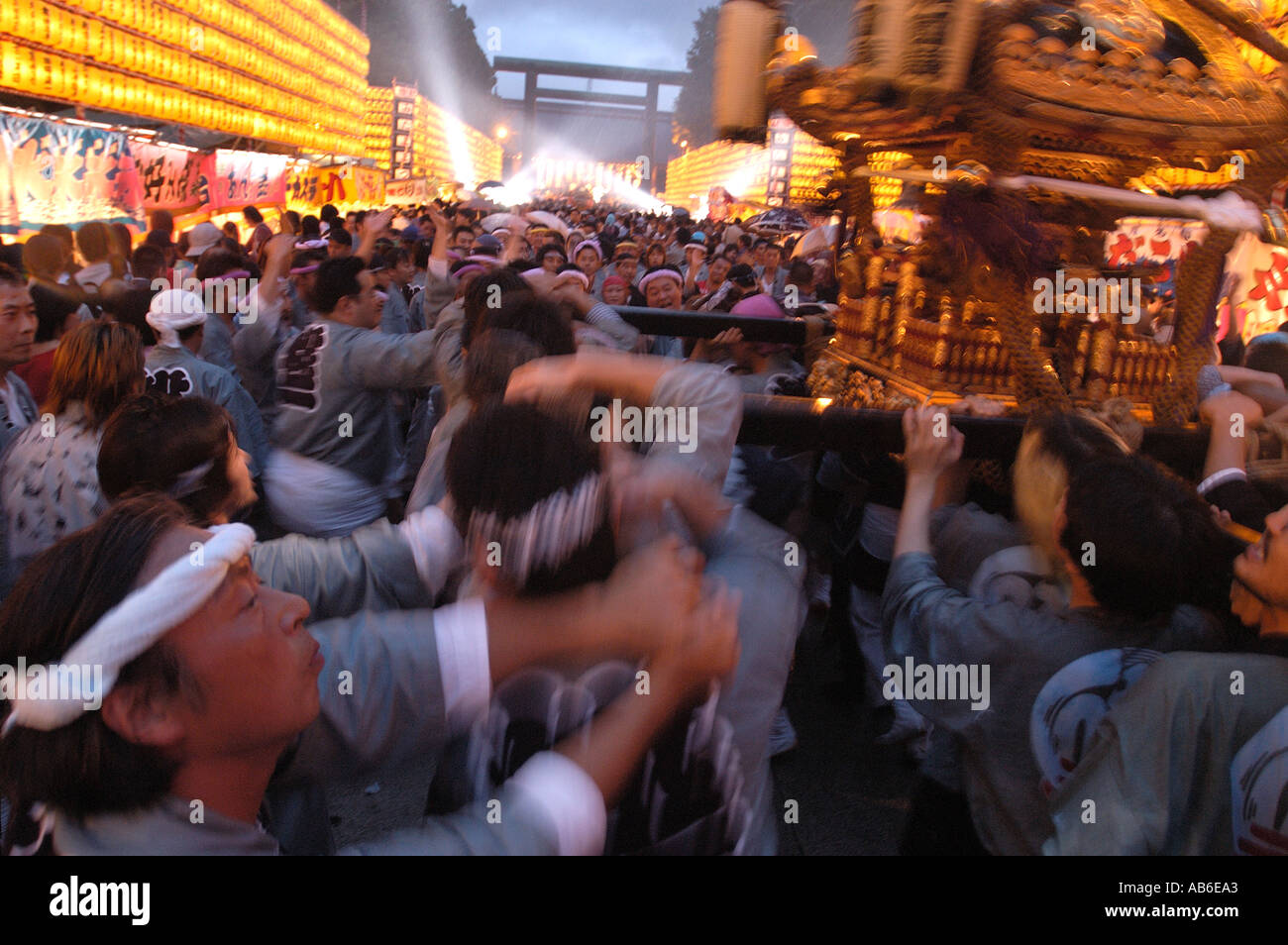 Japanese shintoism matsuri festival hi-res stock photography and images ...