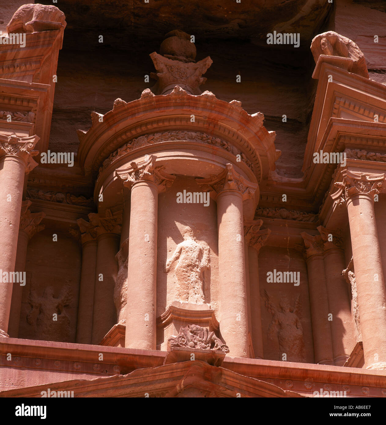 Detail of the Treasury Petra Jordan Stock Photo - Alamy
