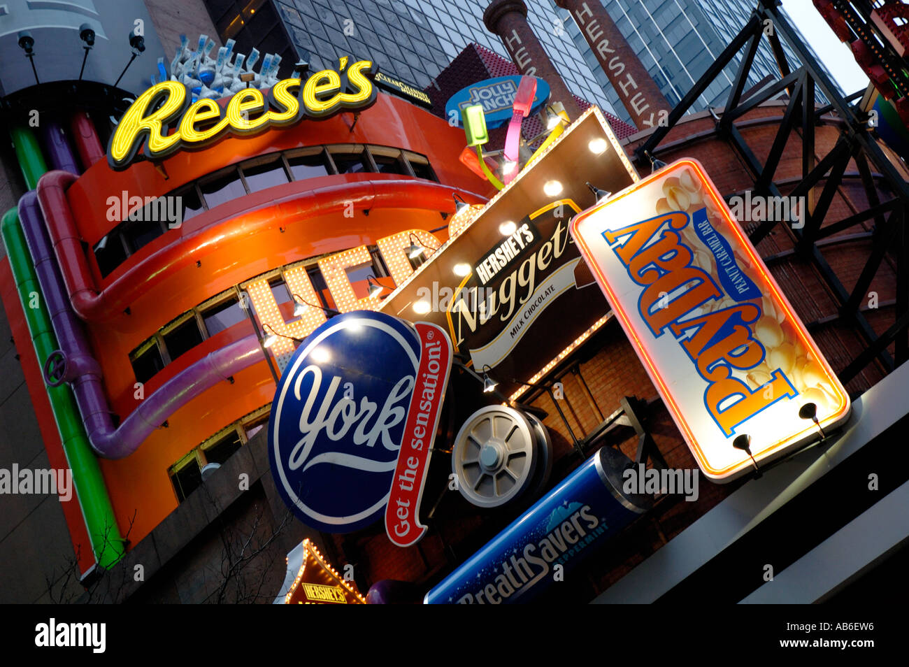 Bright signs, Times Square Stock Photo - Alamy
