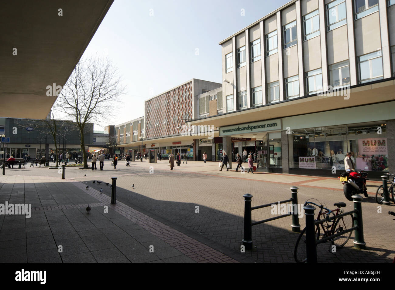 Mell square solihull hi-res stock photography and images - Alamy