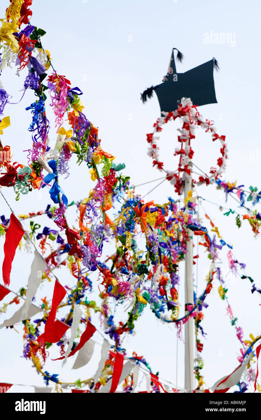 May day decorations hi-res stock photography and images - Alamy