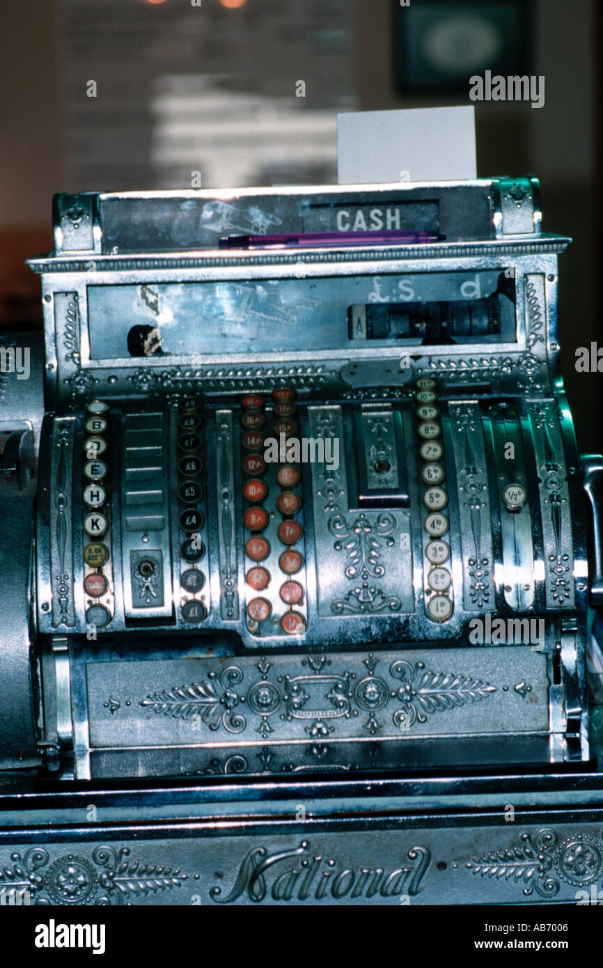 Old fashioned till hi-res stock photography and images - Alamy