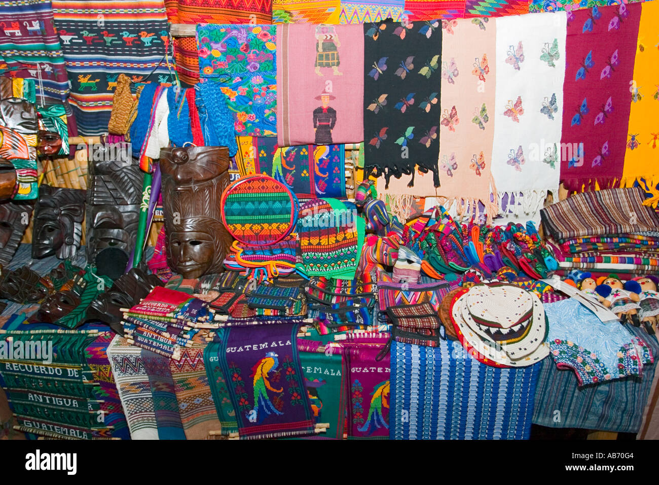Traditional Mayan goods Stock Photo - Alamy