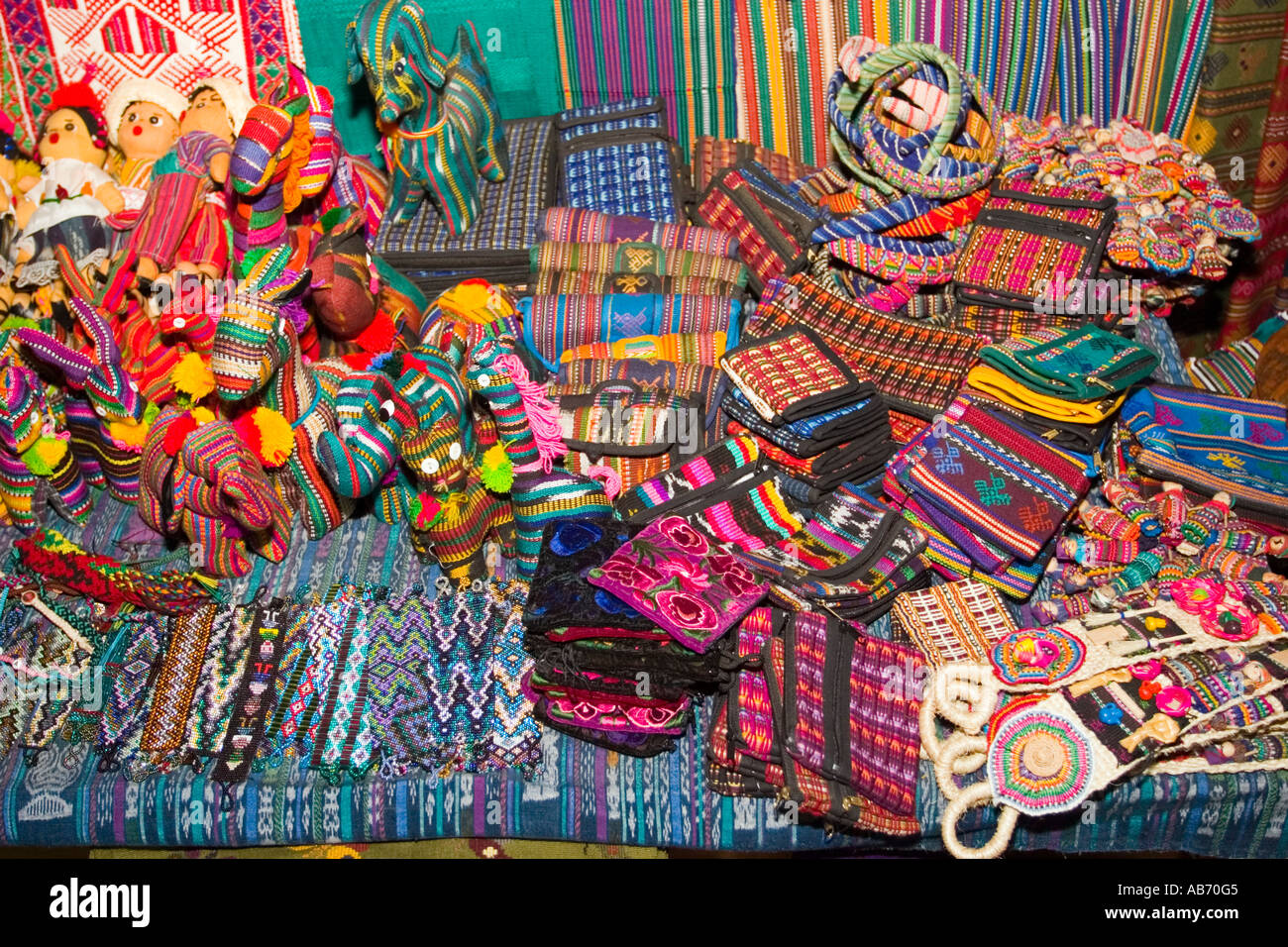 Traditional Mayan goods Stock Photo - Alamy