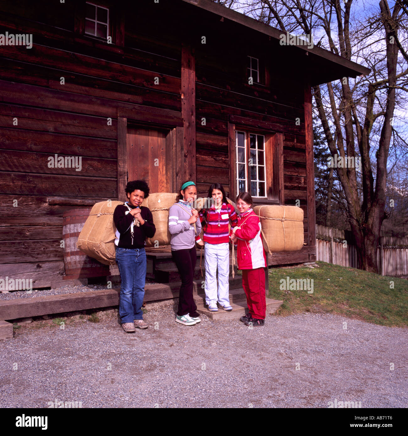 Fur bale hudson bay company hi-res stock photography and images - Alamy