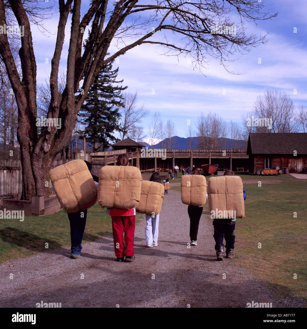 Fur bale hudson bay company hi-res stock photography and images - Alamy