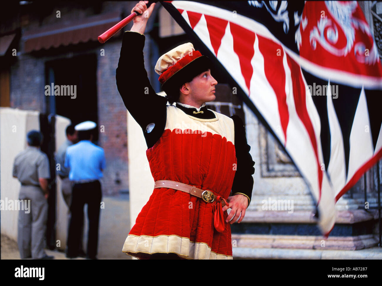 Palio flag waver hi-res stock photography and images - Alamy