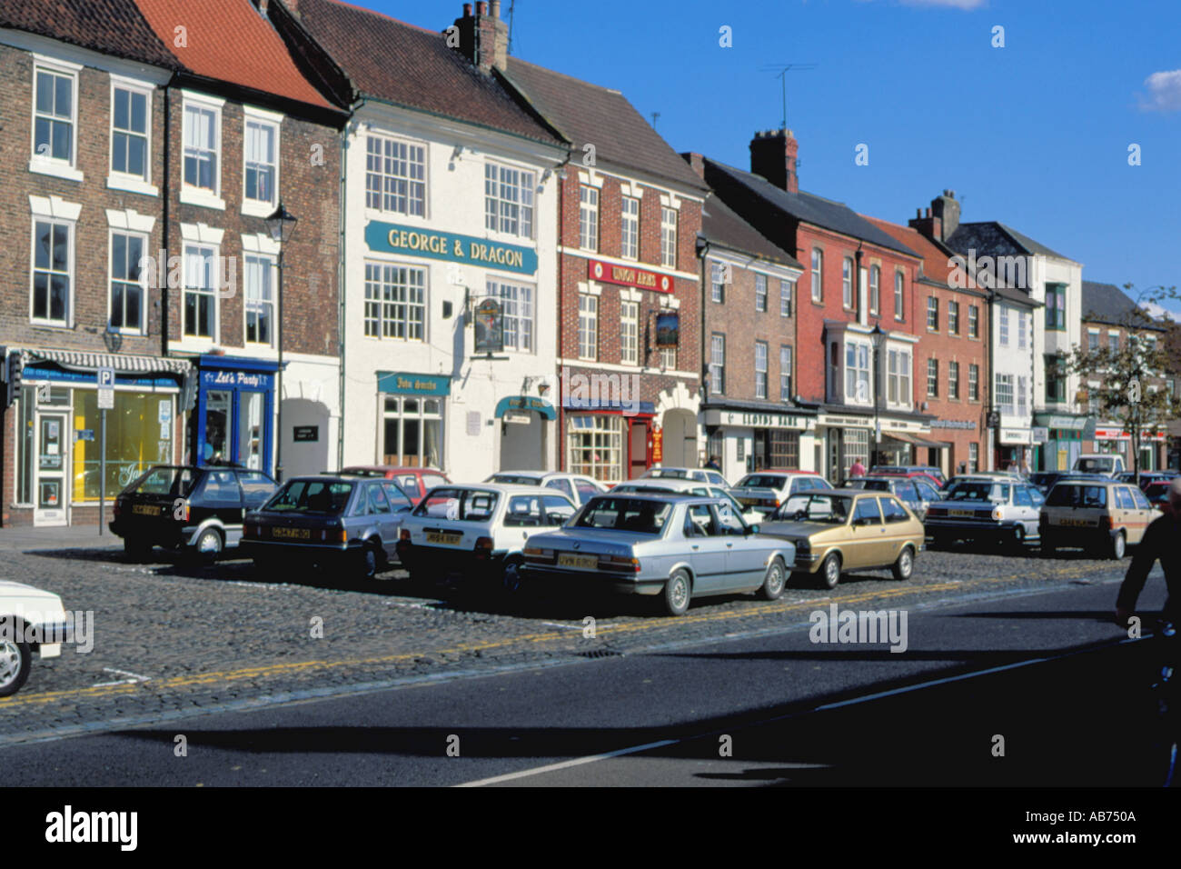 Yarm high street hi-res stock photography and images - Alamy