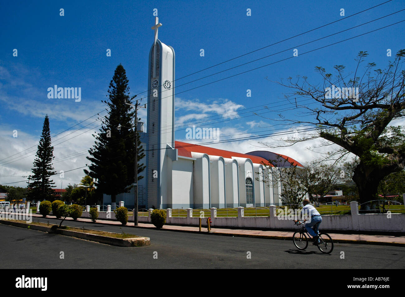 Green costa rica church hi-res stock photography and images - Alamy