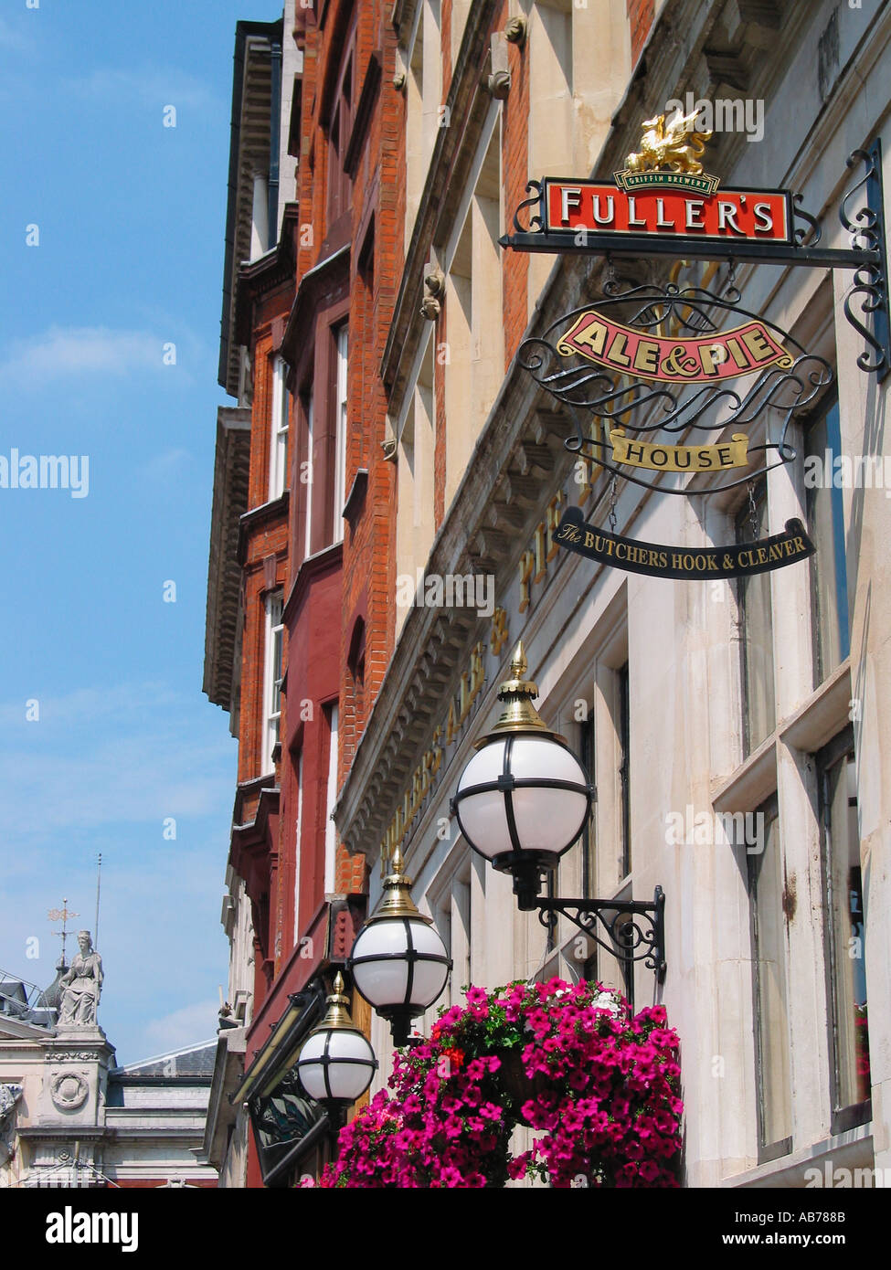 The Butchers Hook and Cleaver Ale and Pie House pub near Smithfield ...