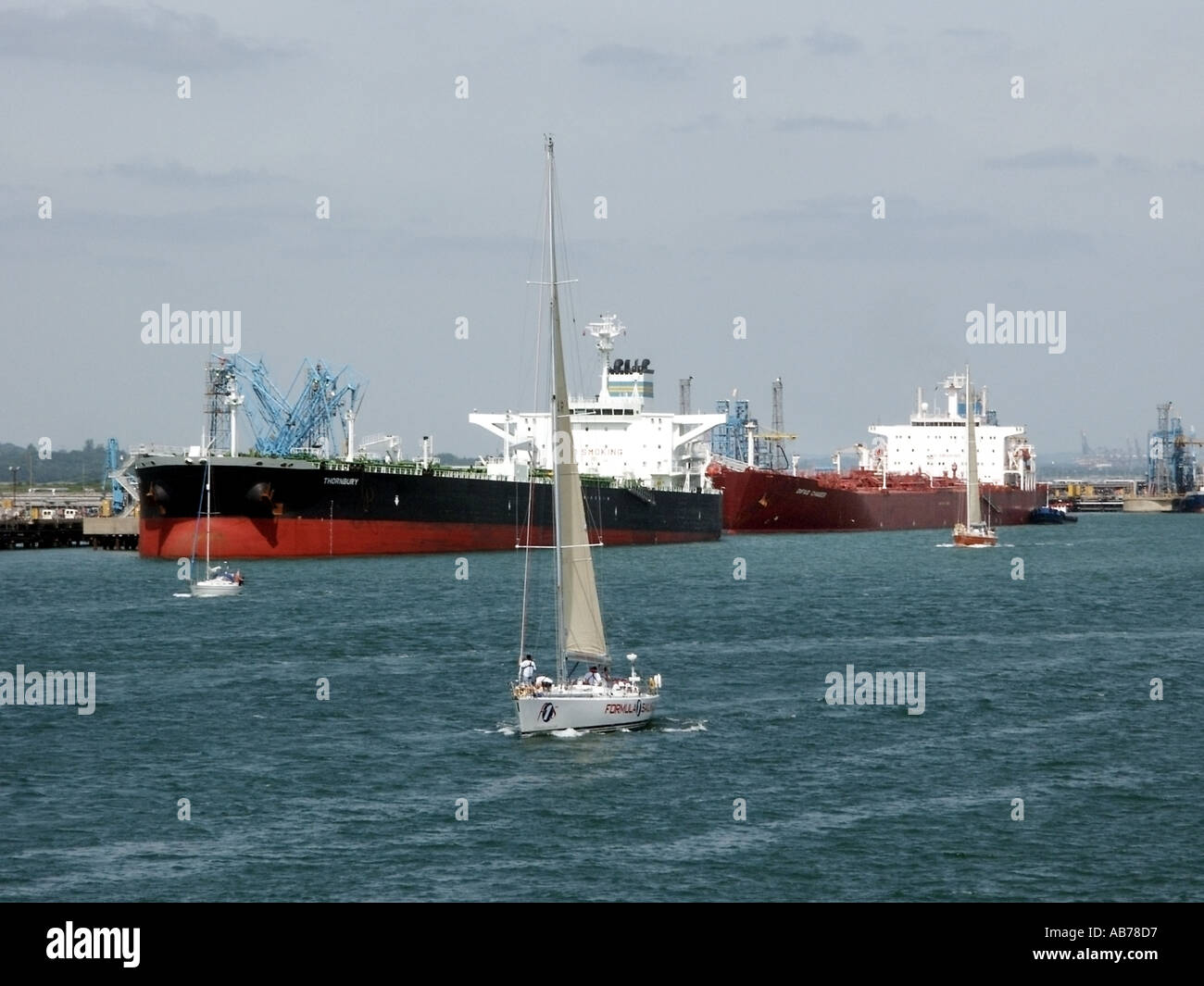 Tanker ship's crew hi-res stock photography and images - Alamy
