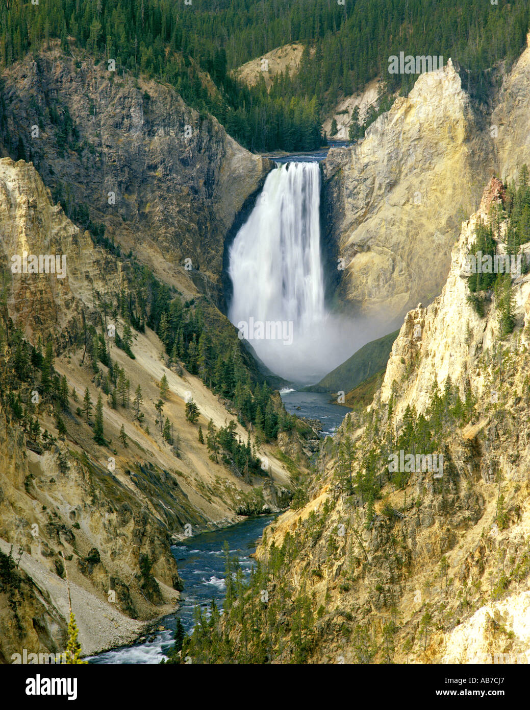 Most photographed in yellowstone hi-res stock photography and images ...