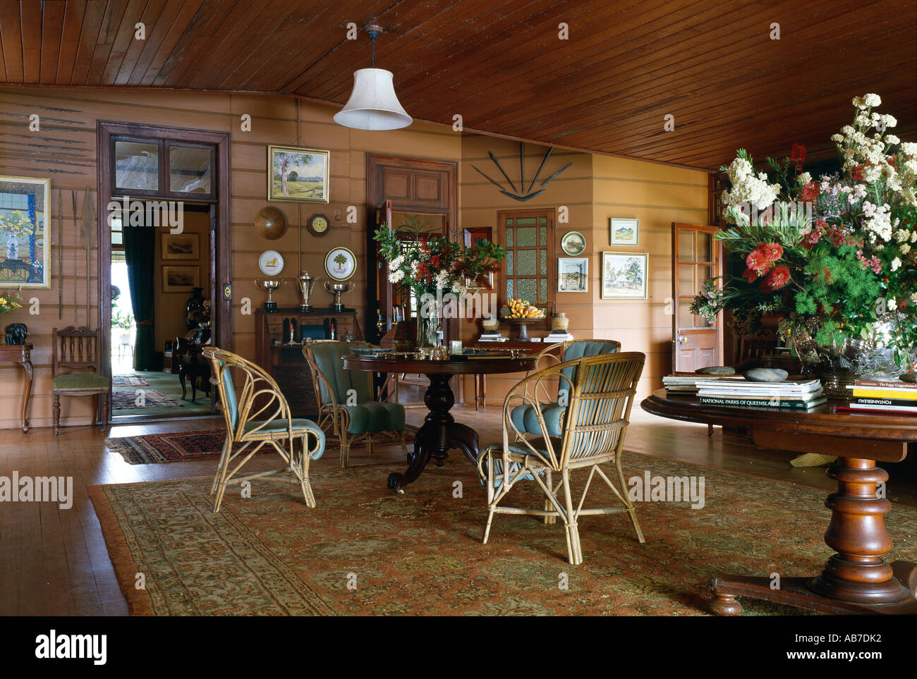 Queensland House Verandah High Resolution Stock Photography and Images ...