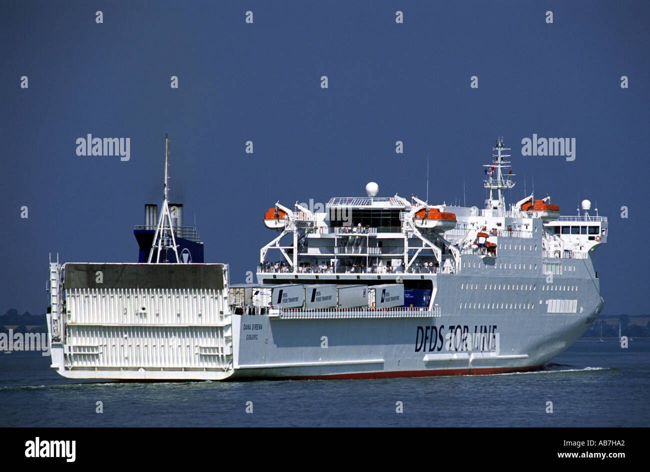 DFDS Tor Line 'Dana Sirena', Harwich International Port, Essex, UK ...