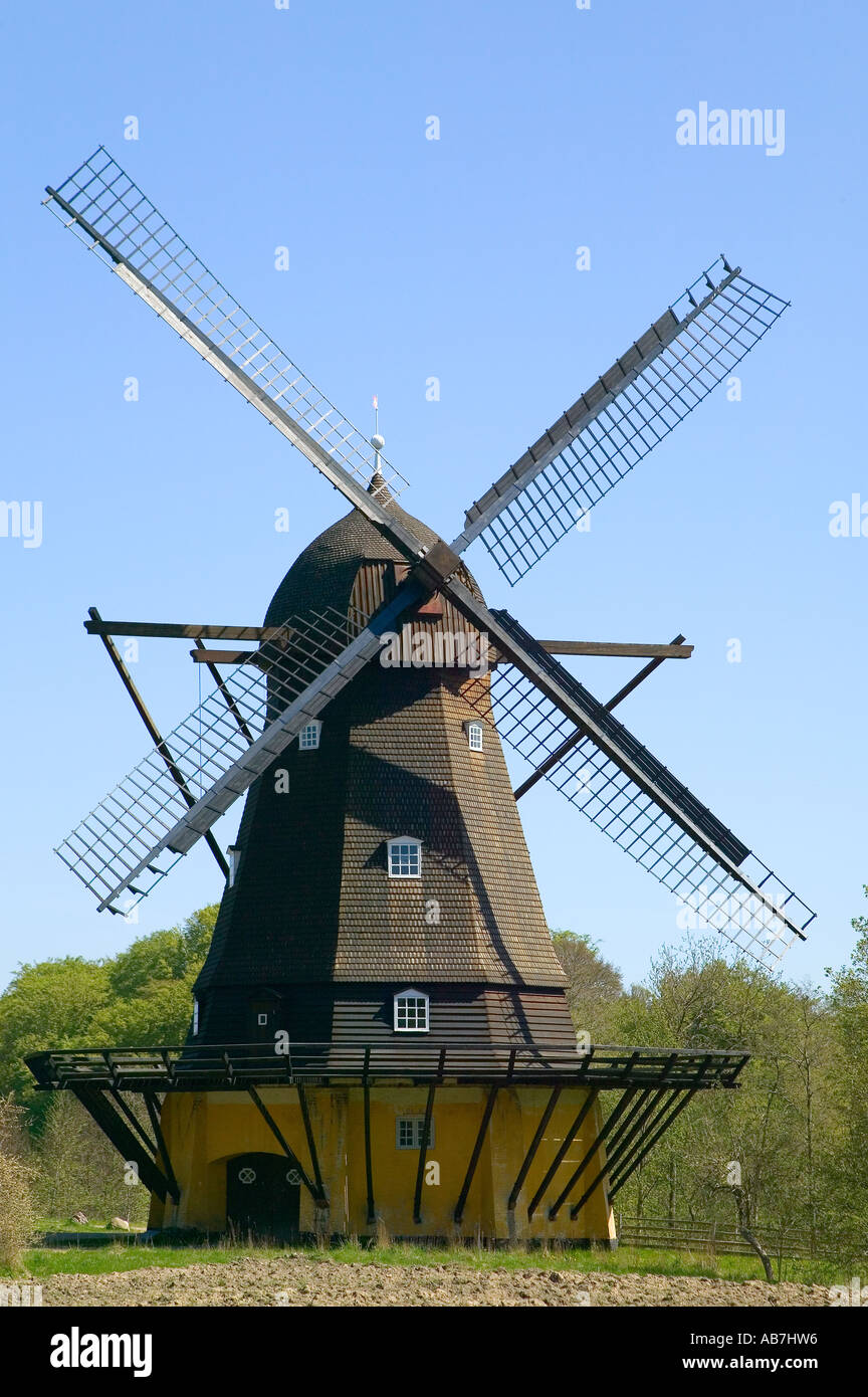 Old agricultural scandinavian building hi-res stock photography and ...