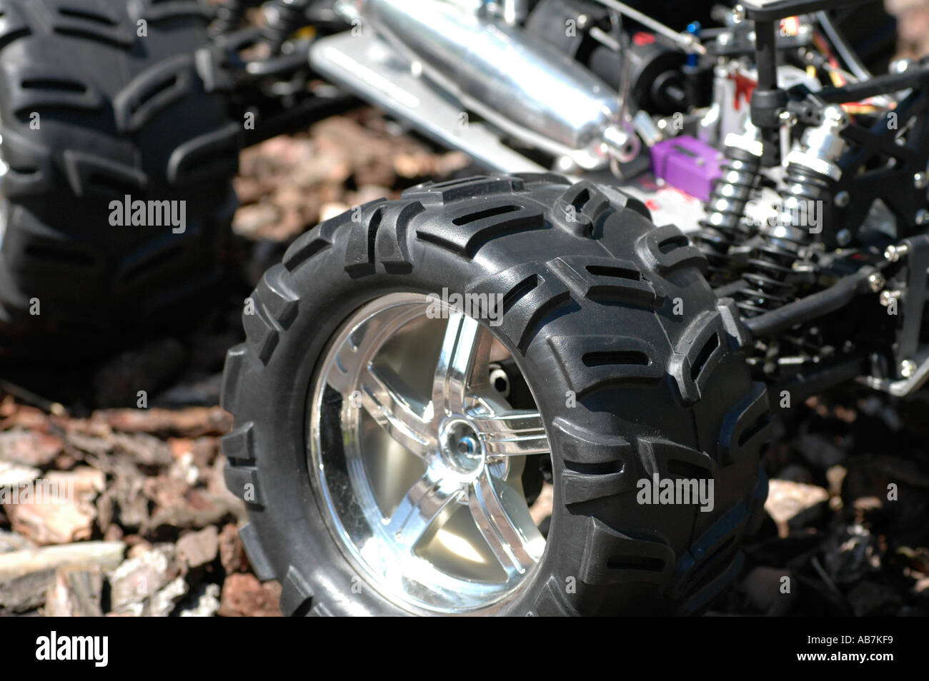 Remote control monster truck hi-res stock photography and images - Alamy
