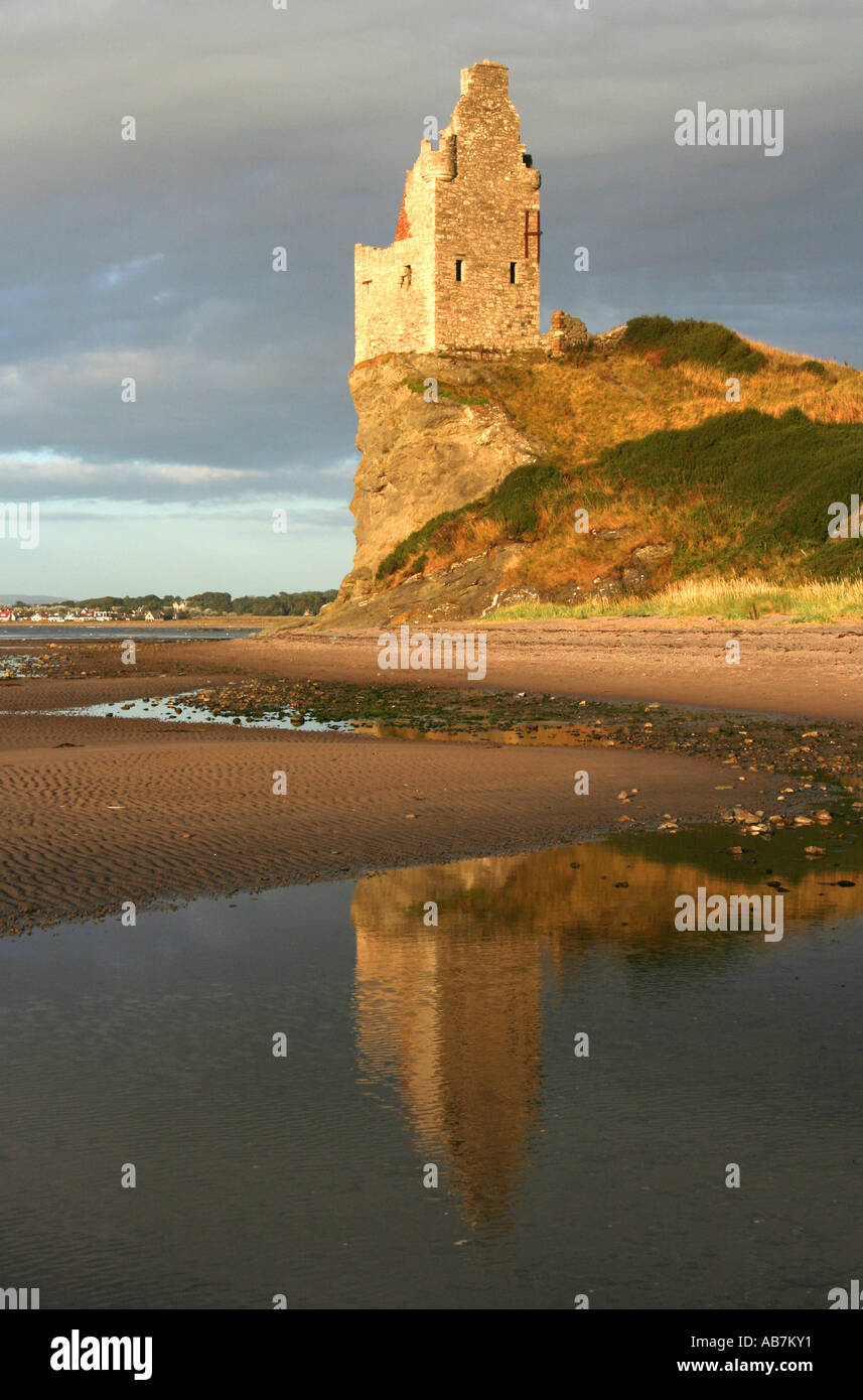 Castle greenan hi-res stock photography and images - Alamy