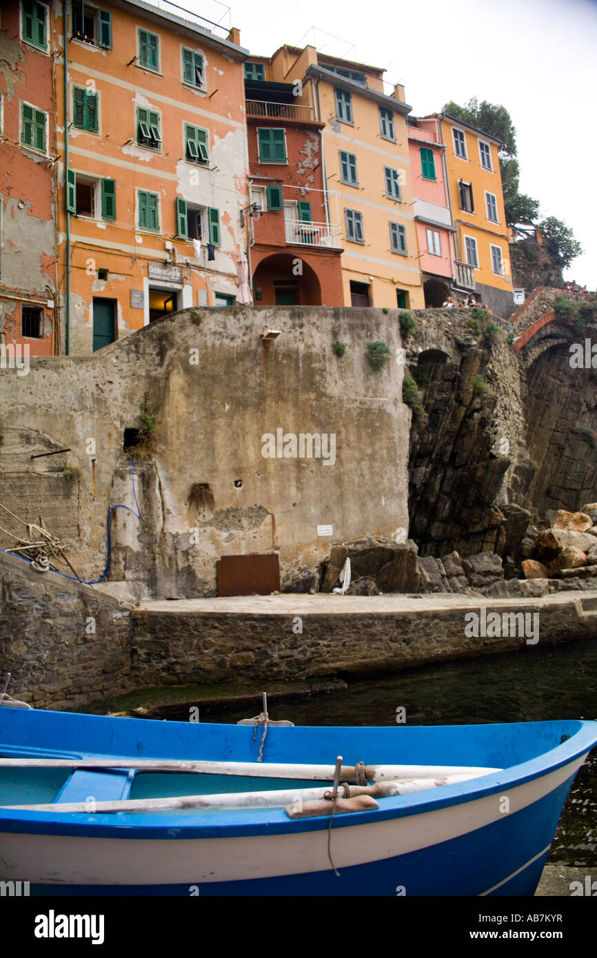 Houses on the cliffs - Rio Maggiore - Cinque Terre, Liguria, Italy ...