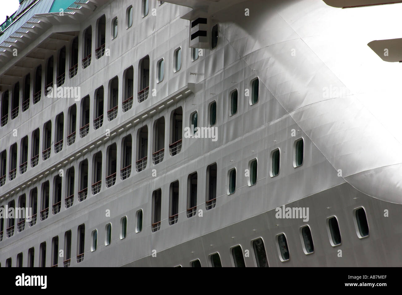 cruise ship exterior Stock Photo - Alamy