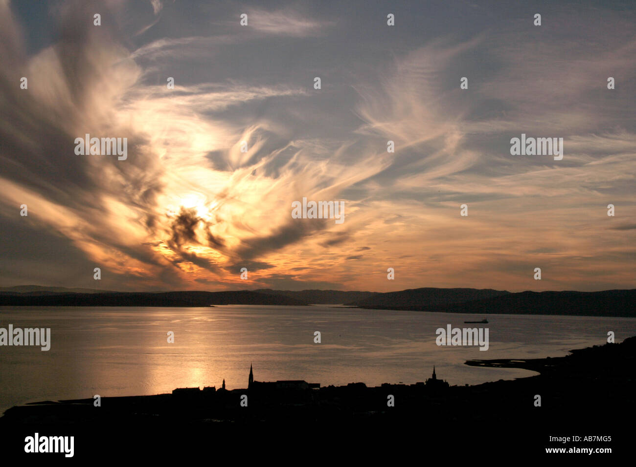 Largs at sunset hi-res stock photography and images - Alamy