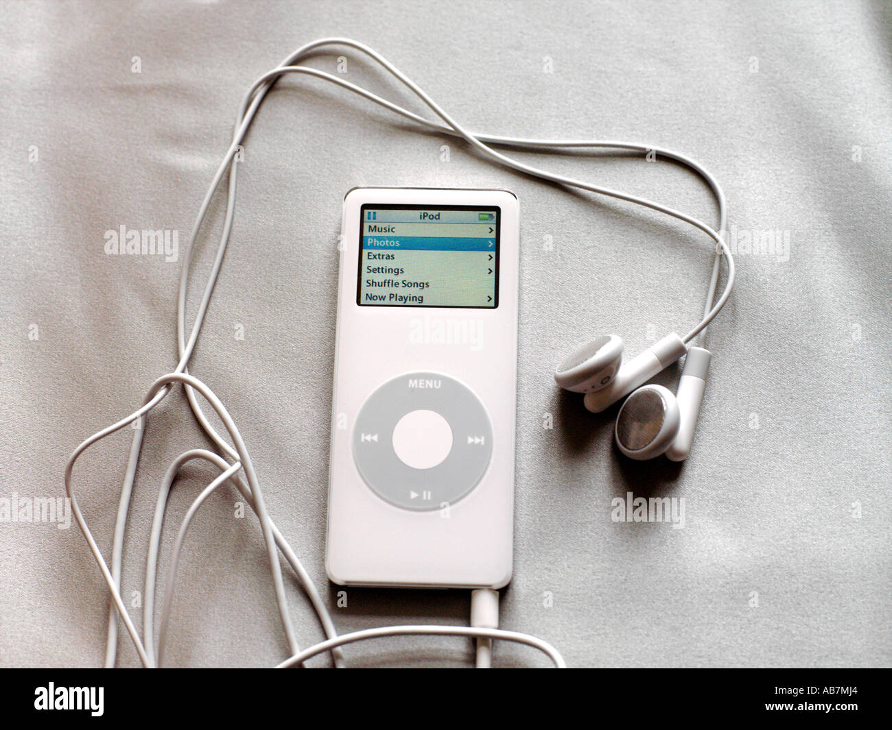 Nano ipod hi-res stock photography and images - Alamy