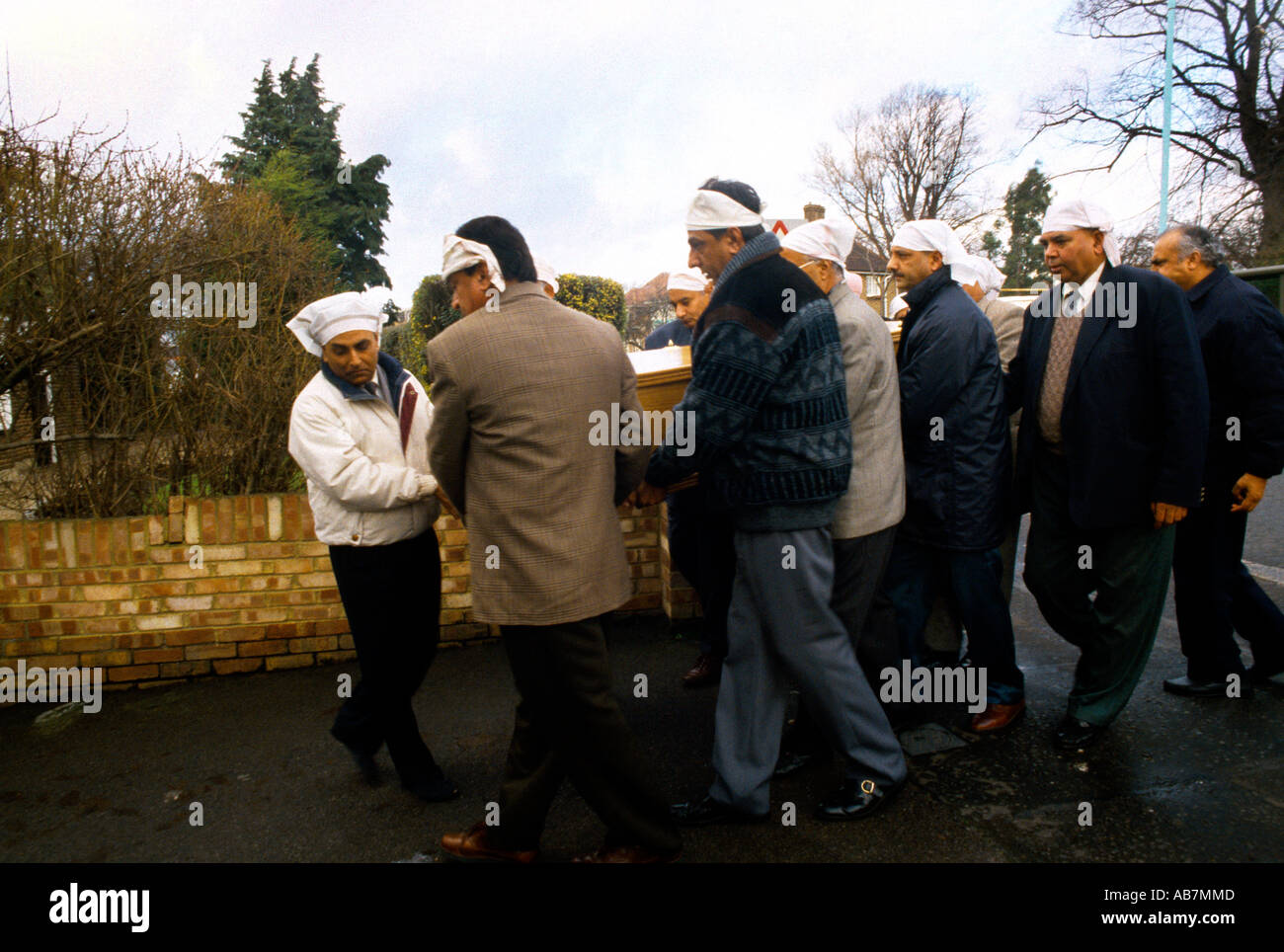 Sikh Funeral Carrying Coffin From Home Stock Photo - Alamy