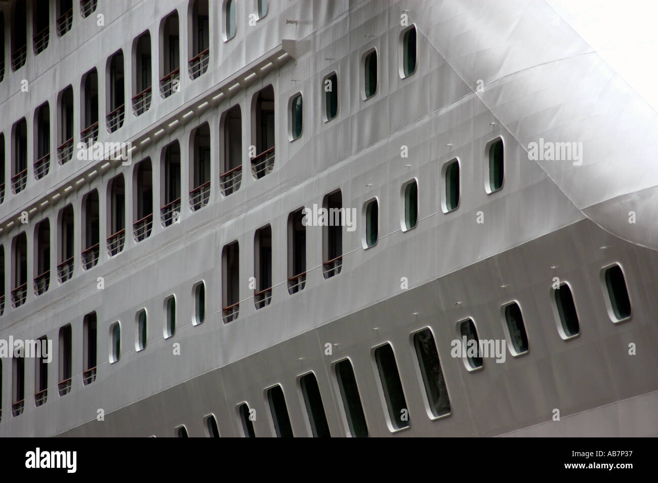 cruise ship exterior Stock Photo - Alamy