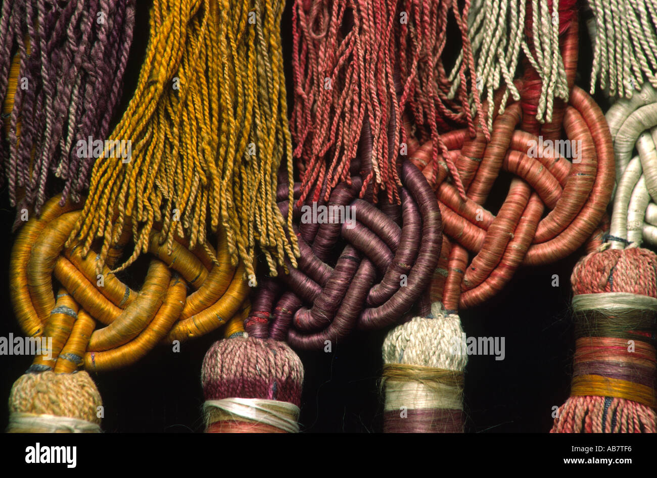 Pakistan crafts hi-res stock photography and images - Alamy