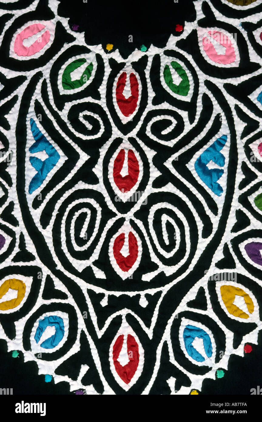 Colorful crafts of pakistan hi-res stock photography and images - Alamy
