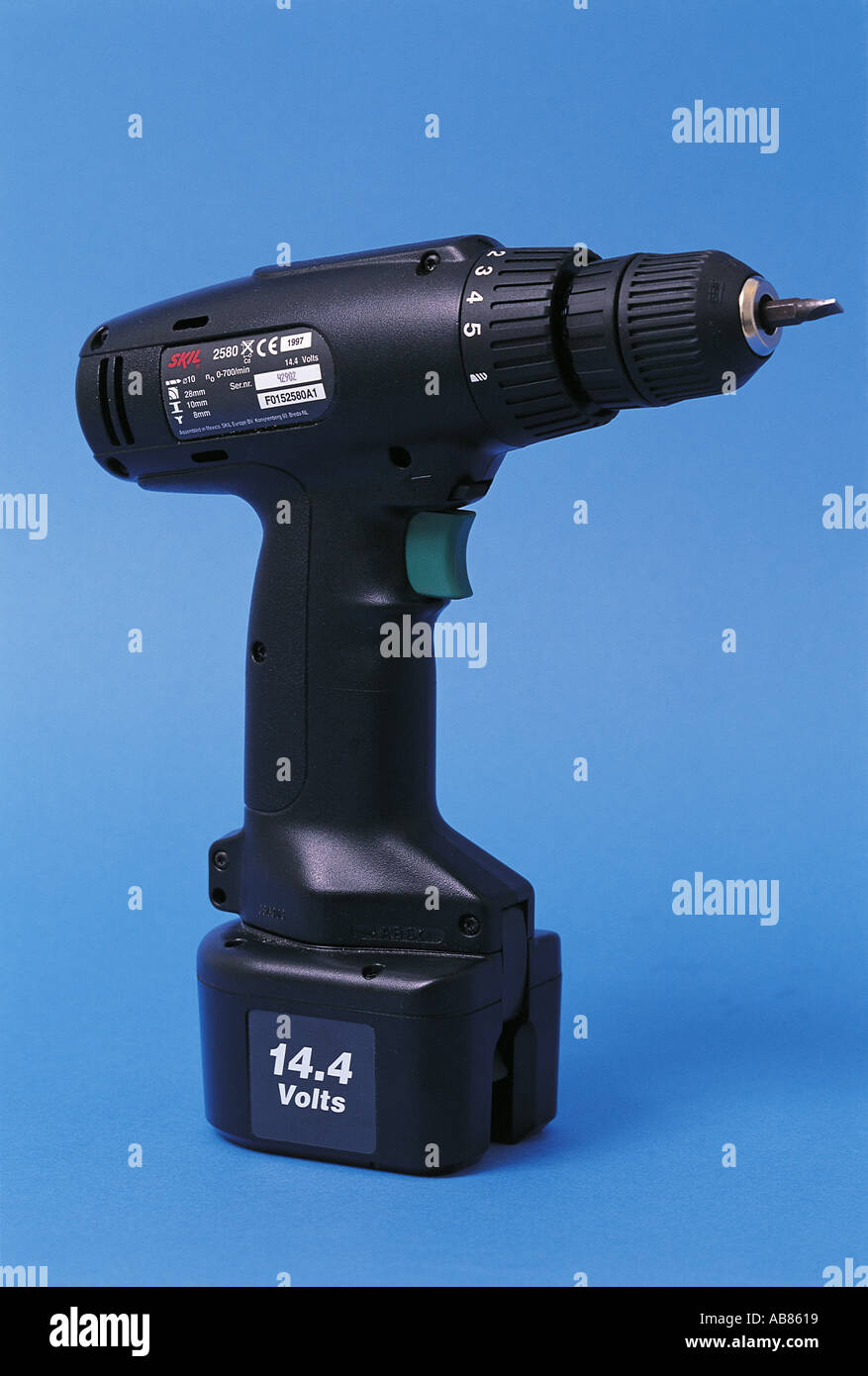 Electric drill hi-res stock photography and images - Alamy