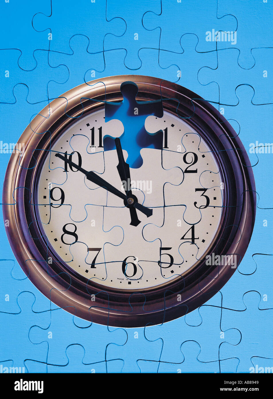 Missing clock hi-res stock photography and images - Alamy
