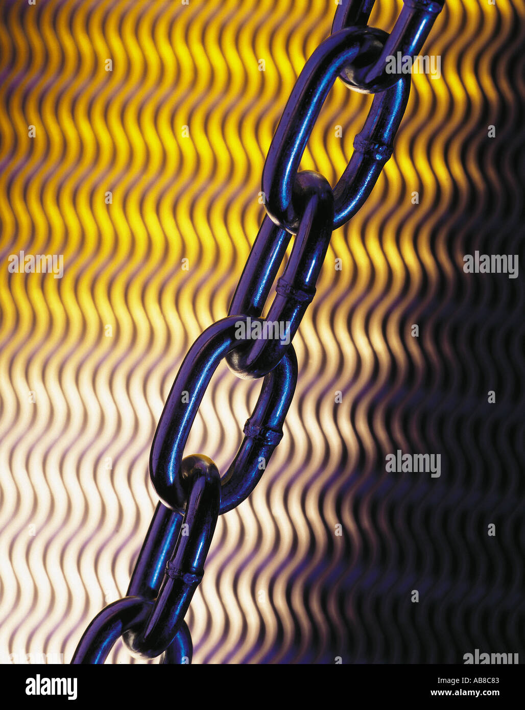 Interlocked chain hi-res stock photography and images - Alamy