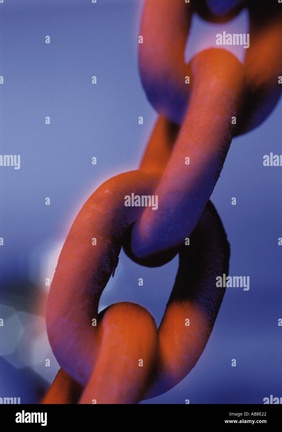 Interlocked chain hi-res stock photography and images - Alamy