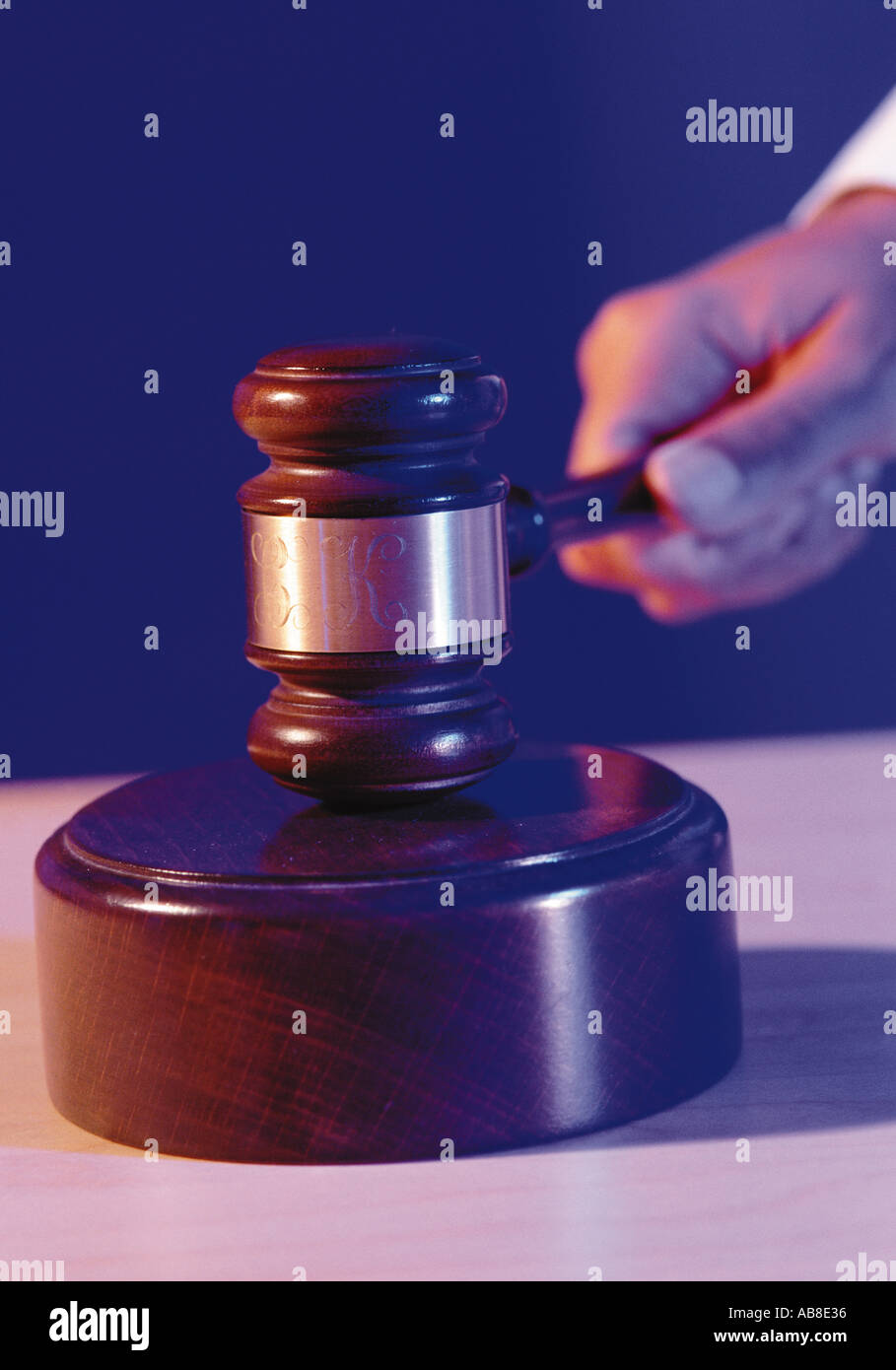 Hammer techniques hi-res stock photography and images - Alamy