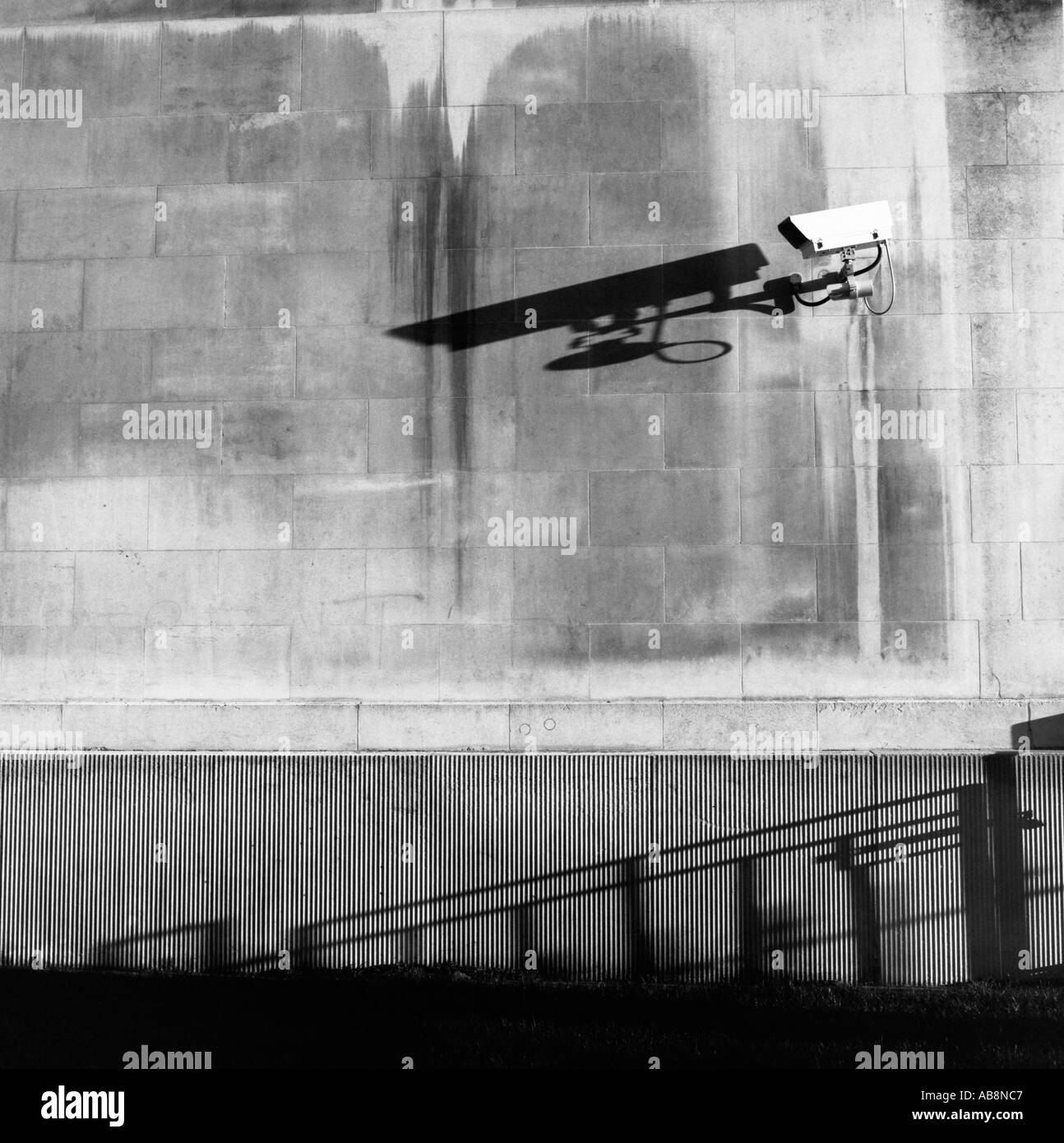 Cctv camera london Black and White Stock Photos & Images - Alamy