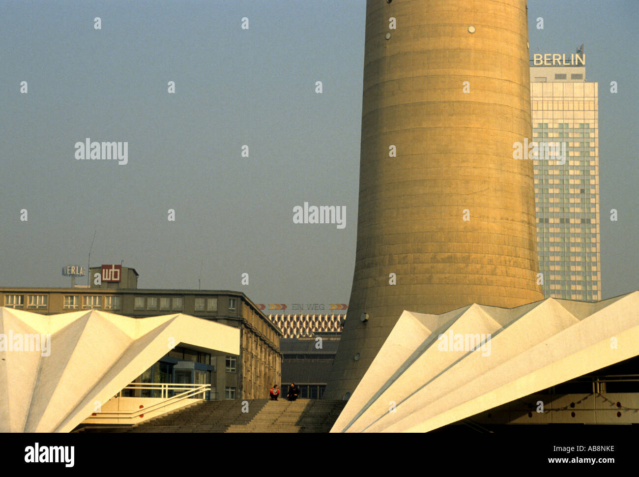 Ost berlin hi-res stock photography and images - Alamy