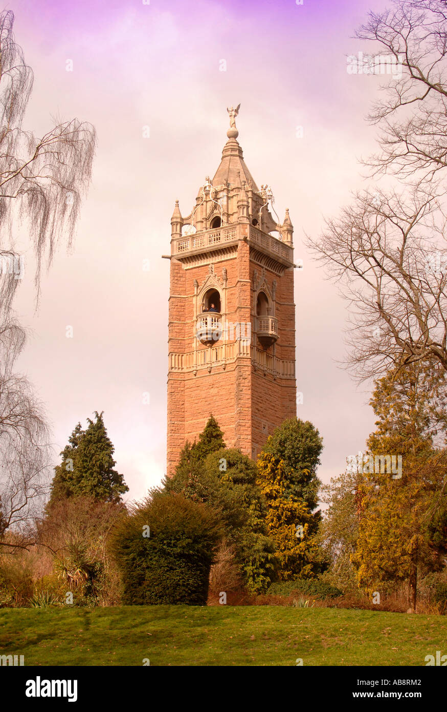 THE CABOT TOWER IN BRANDON PARK BRISTOL WHICH COMMEMORATES JOHN CABOT S ...