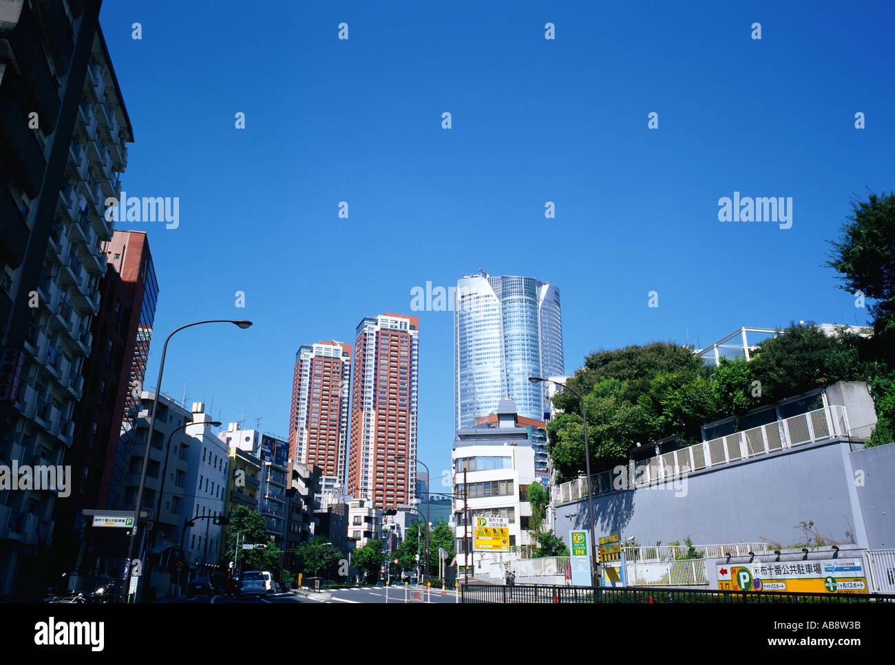 Azabu tower hi-res stock photography and images - Alamy