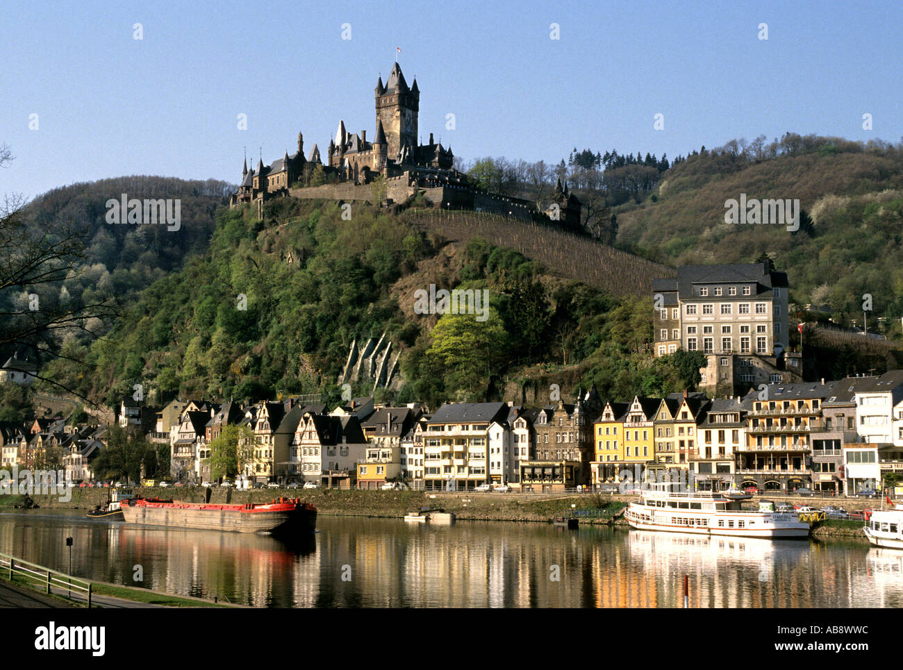 Mosel river castle Reichsburg Cochem 11th century Rheinland Pfalz Stock ...
