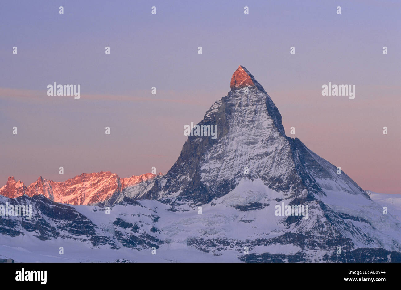 Monte cervino le cervin hi-res stock photography and images - Alamy