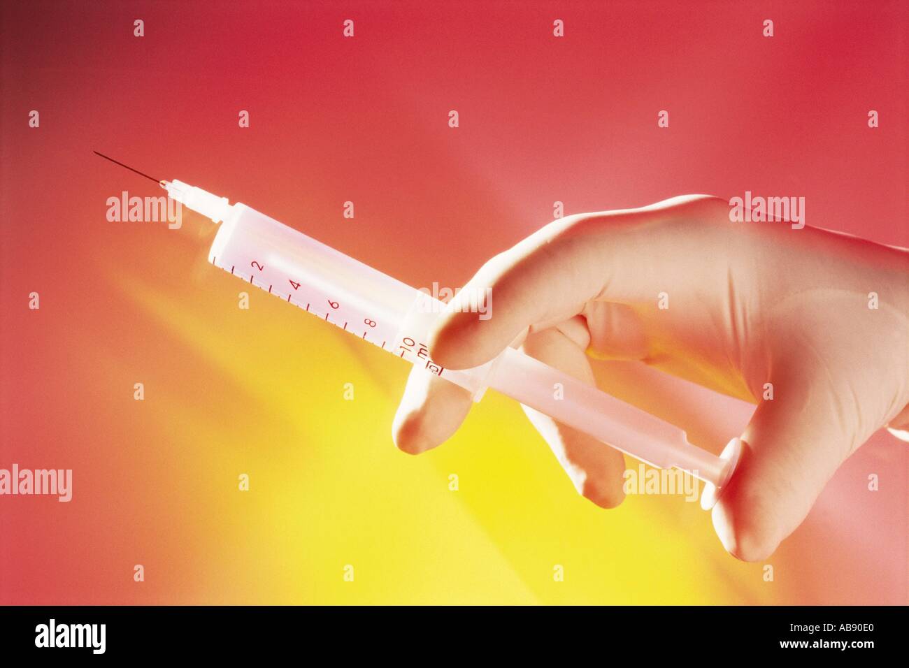 Inoculation syringes hi-res stock photography and images - Alamy