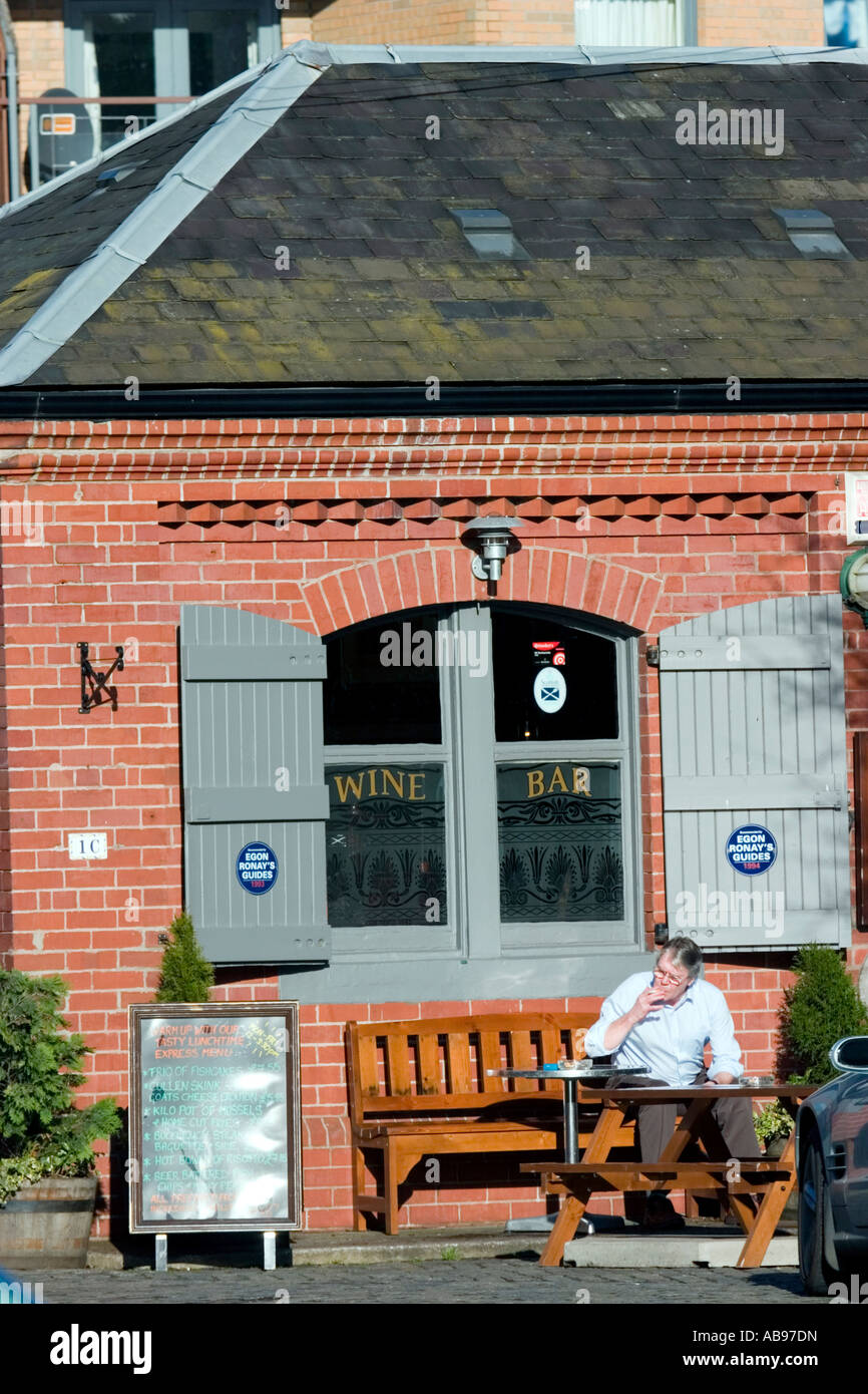 The Waterfront Wine Bar and Bistro, Leith, Edinburgh Stock Photo - Alamy