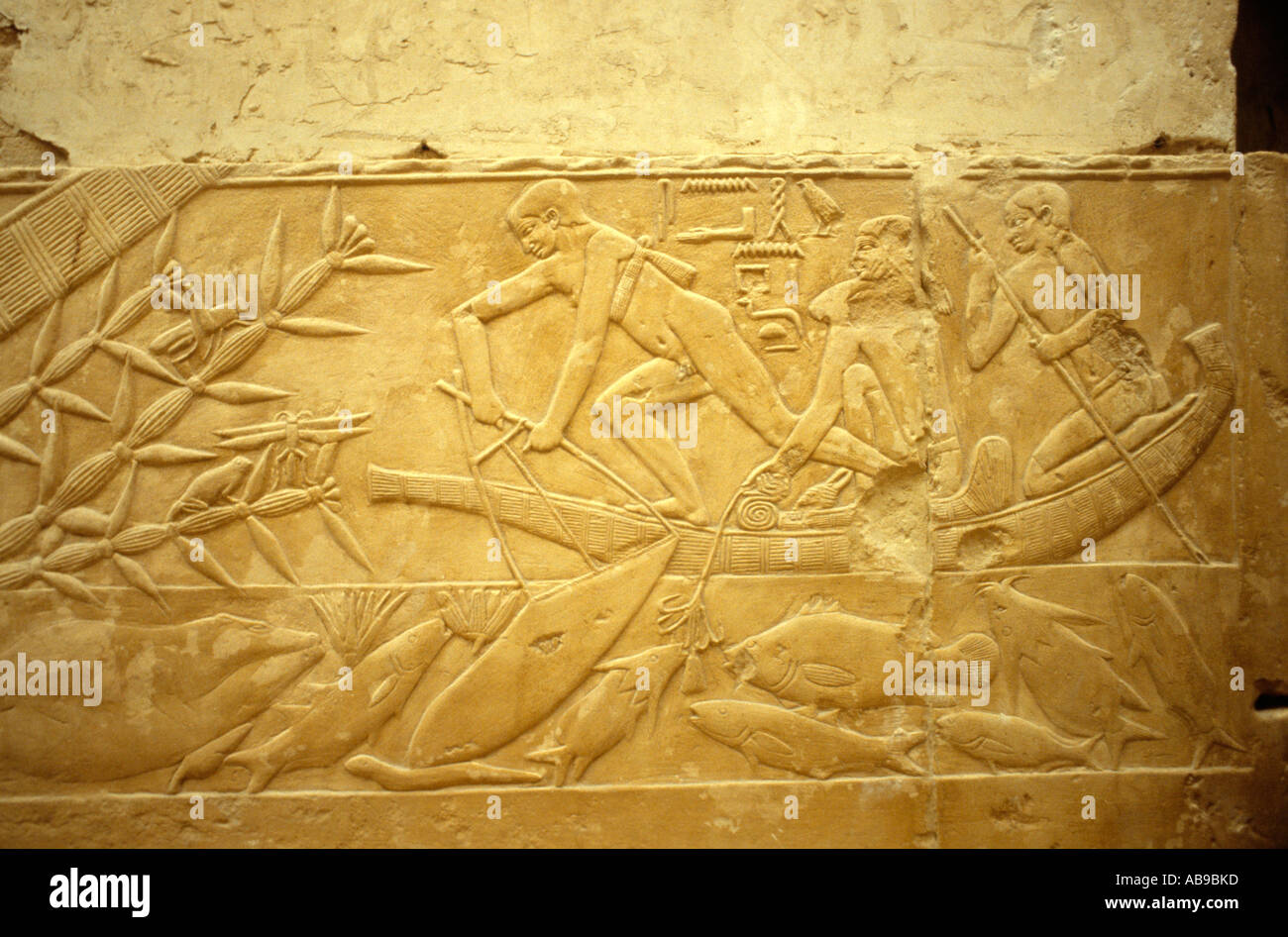 Ancient egypt fishing hi-res stock photography and images - Alamy