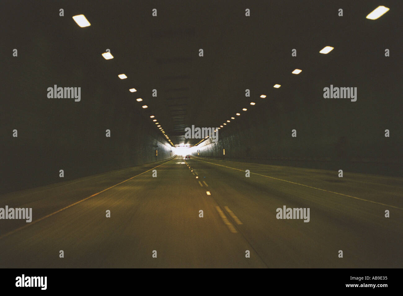 Road marking for two lane tunnel hi-res stock photography and images ...