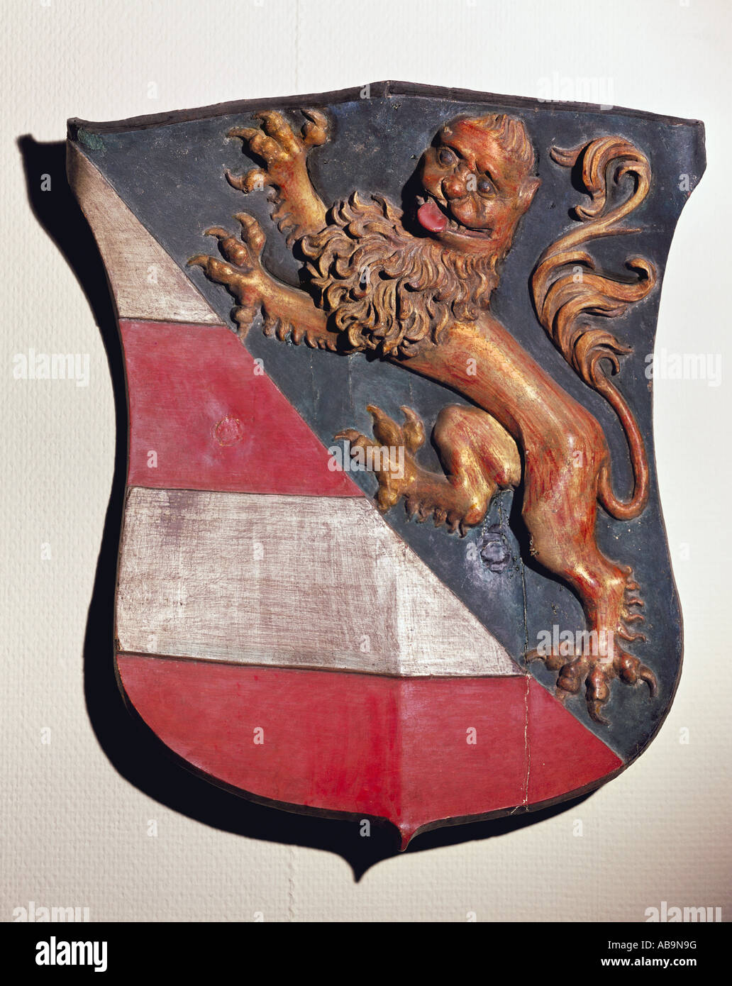 15th century wood carving hi-res stock photography and images - Alamy